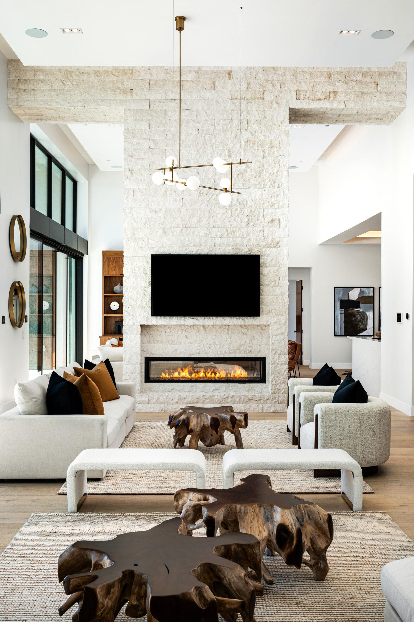 6554 N 40th Pl Paradise Valley, AZ- Luxury Dream Home